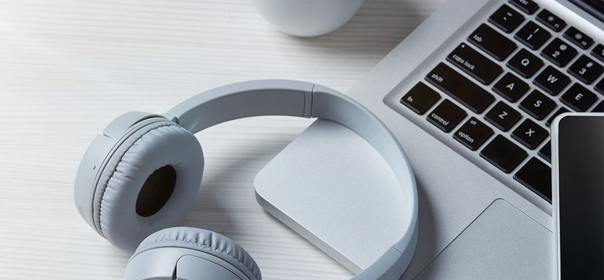 Escuta ativa: o que é e como utilizar no trabalho? - Blog da Alice